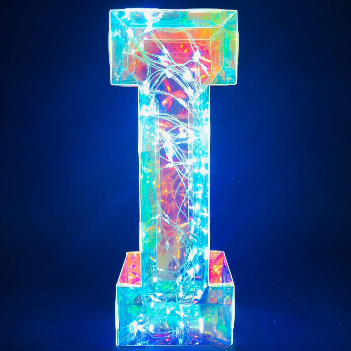 Letra I de Led Iluminado Nacarado 20cm nas Lojas Matsumoto